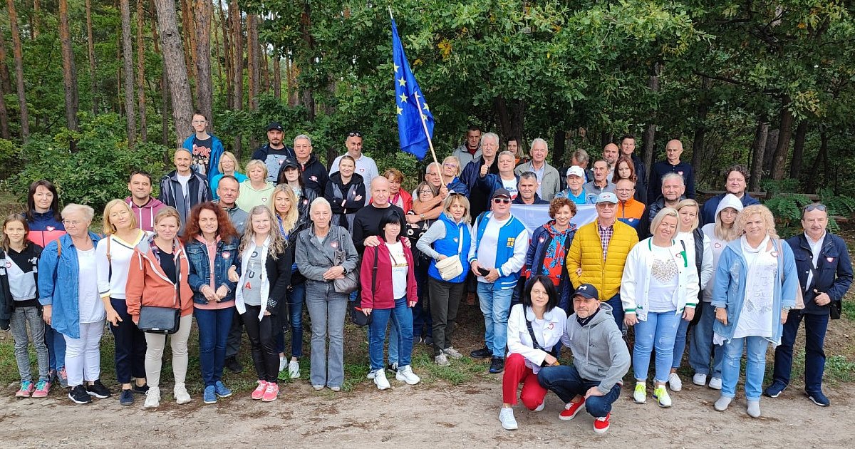 Tarnobrzeska ekipa na Marszu Miliona Serc w Warszawie. Z miasta i ...